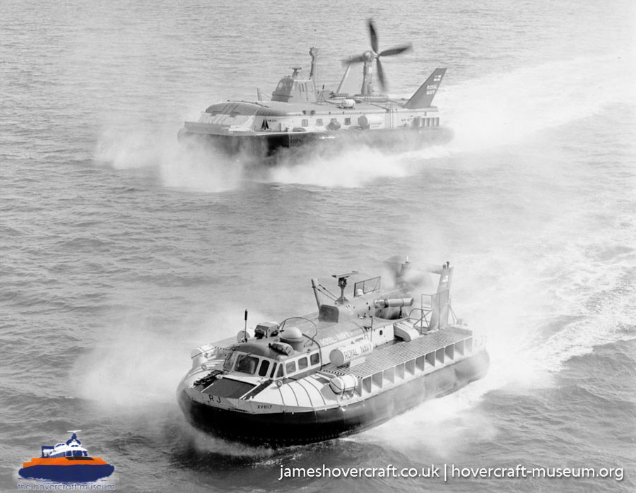 BH7 flying with other Royal Navy hovercraft:: jameshovercraft.co.uk